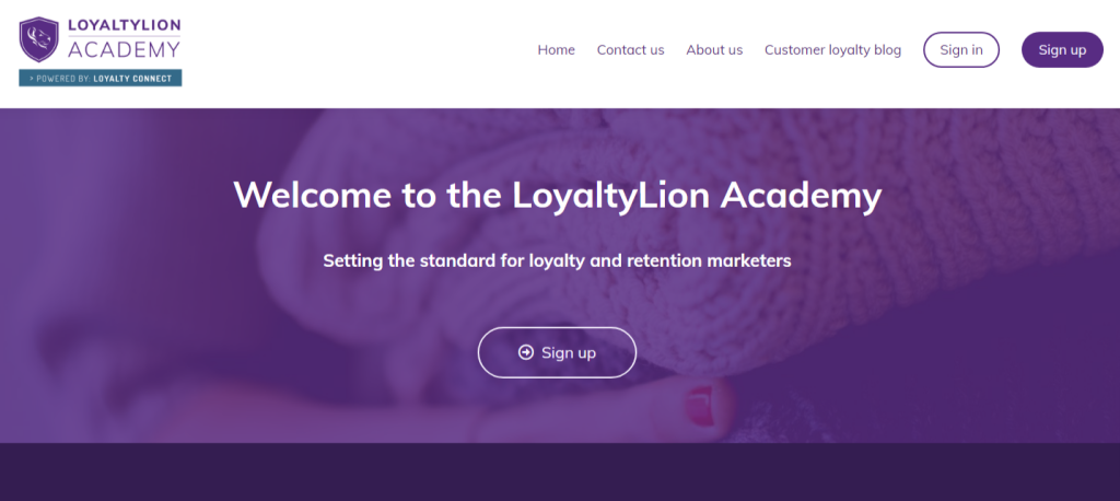 13 LearnWorlds Website Examples from Successful Businesses